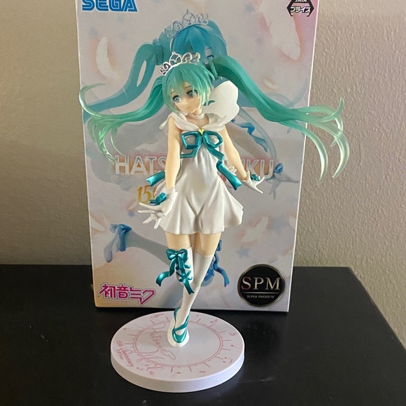 Media | Hatsune Miku Spm Figure With Teal Accents | Poshmark